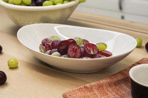 Sweet and sour grapes - Canada's Food Guide